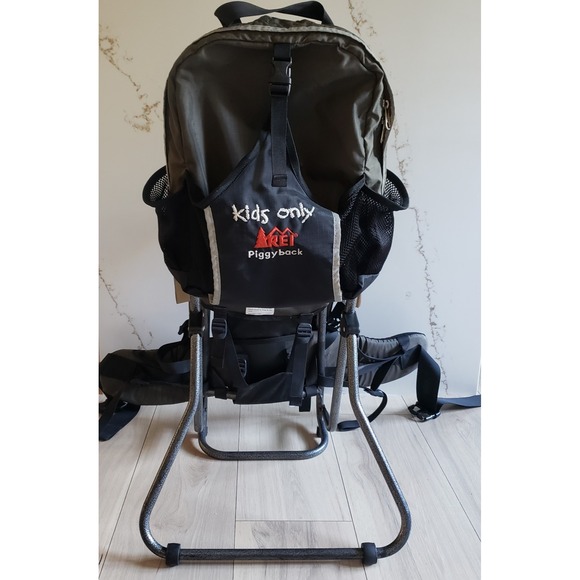 REI | Accessories | Rei Piggyback Hiking Carrier Backpack Neutral Black ...